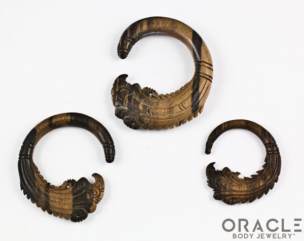 Crest – Oracle Body Jewelry